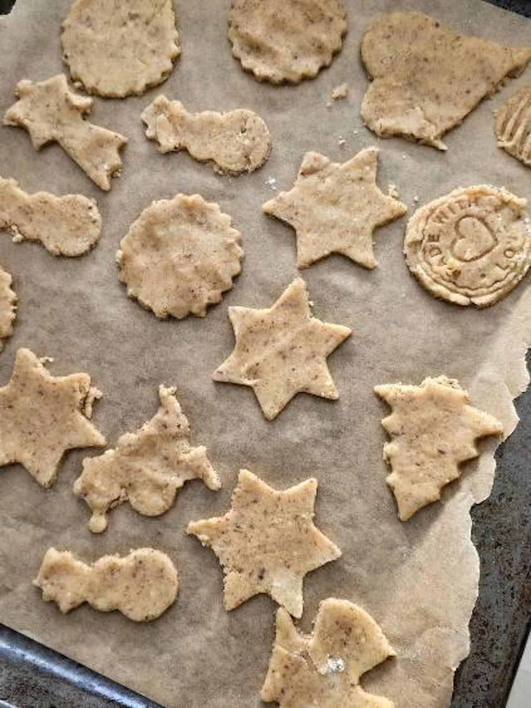 Juste des biscuits sablés à la poudre de noisettes - The Mona Project